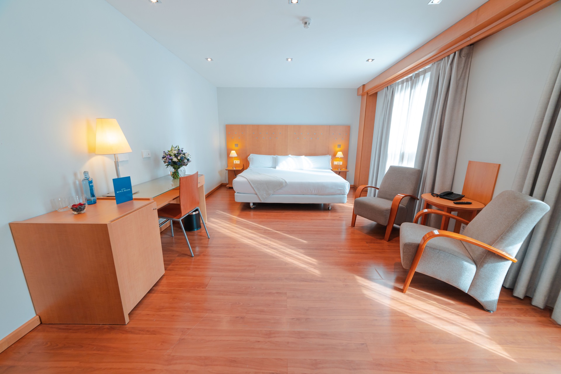 The hotel :: Hotel Monte Rozas